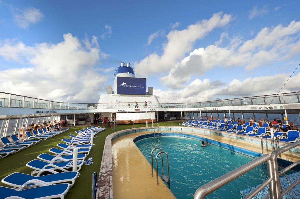 Pool - Lido Deck 12 © Cruise & Maritime Voyages